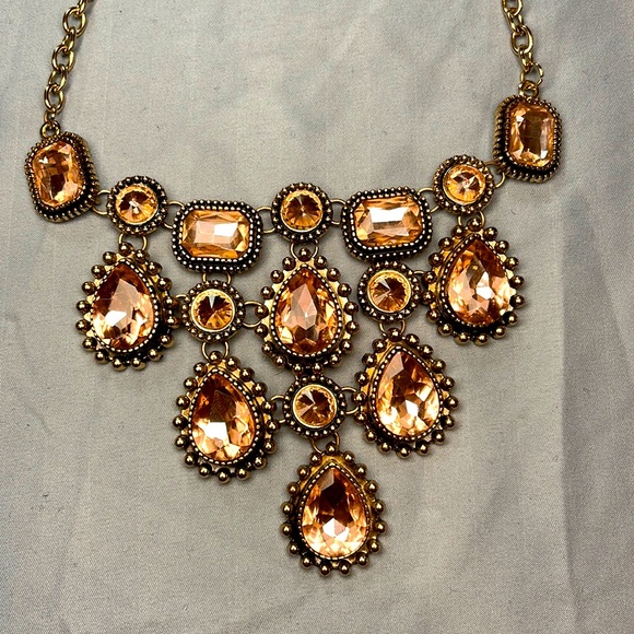 Jewelry | Vintage Pink Jewel Necklace Gold | Poshmark
